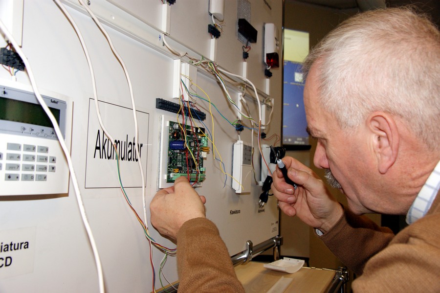 Kurs pracownik zabezpieczenia technicznego - zakres V, ochrona, szczecin